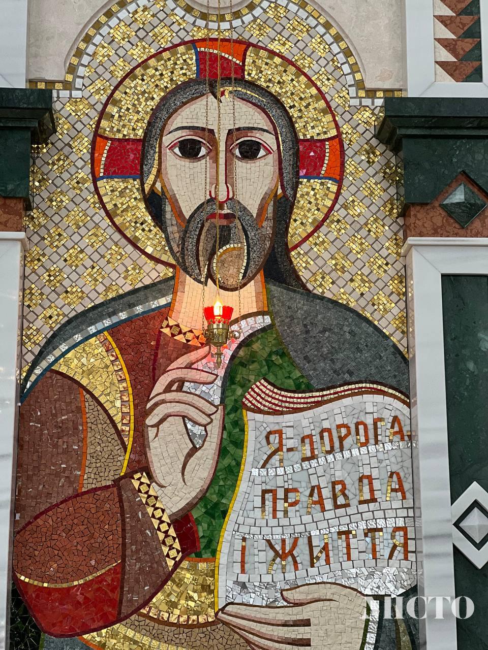 Понад 300 квадратних метрів: у Соборі Преображення триває робота над унікальною мозаїкою ...